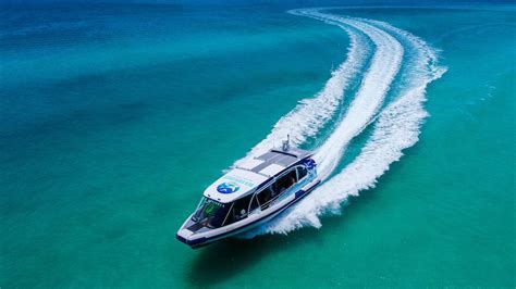 Osprey Private Day Charter Sailing Whitsundays
