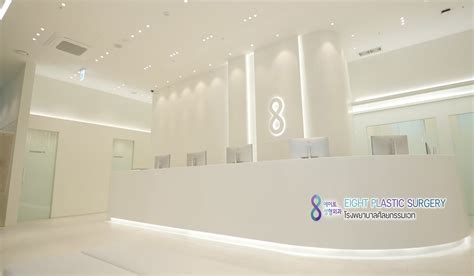 Hana ช่วงอายุบ่งบอกปัญหาใต้ตาได้ 👁️ ใบหน้าของคนอายุน้อย ☑︎ ผิวใต้ตากระชับยังไม่มีถุงใต้ตา