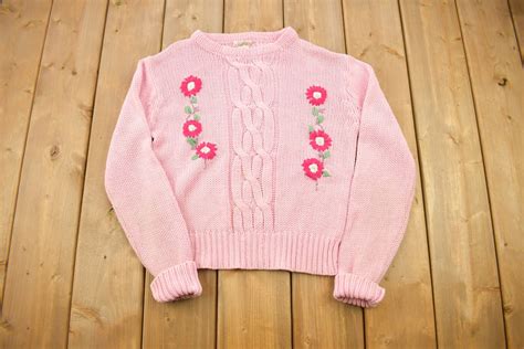 Vintage 1990s Floral Embroidered Cable Knitted Crewneck Sweater
