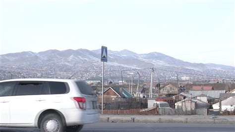 Land Cruiser 200 маркийн тээврийн хэрэгсэл хулгайлсан этгээдийг цагдаагийн алба хаагчид олж