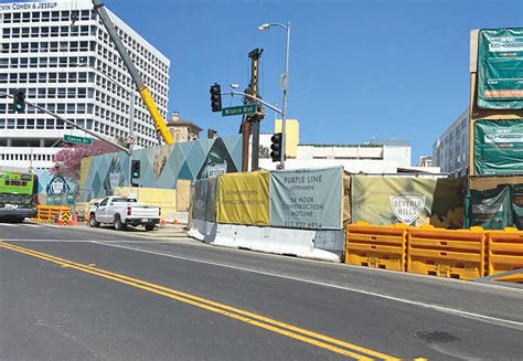 Two D Line Stations Close While New Subway Segment Is Connected