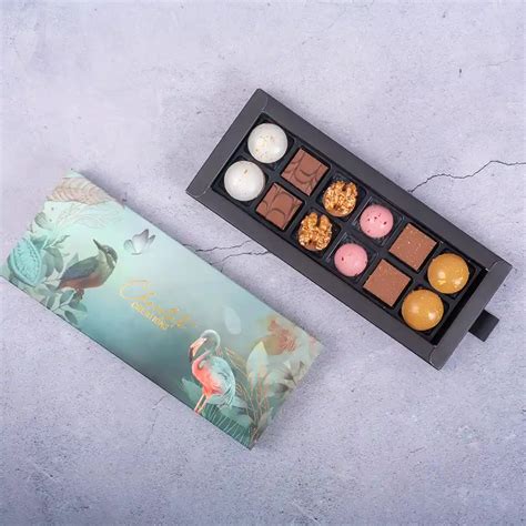 Mini Box 12 Pcs Chocolate Creations