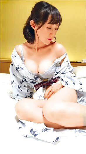 [sgsr 319] 街角シロウト寝取られ人妻ちゃんねる 最高の寝取らせ！対決最高の寝取られ！最高の不倫 鉄板中出しシチュエーション4時間12