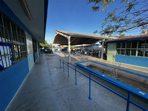 Heberto Castillo Martínez T M La Paz