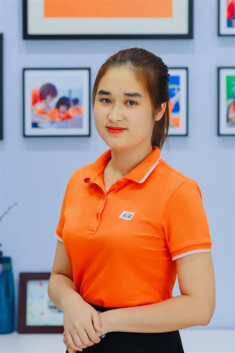 Cô Bùi Thị Thụy Giáo Viên Chủ Nhiệm Khối 3 Trường Tiểu Học And Thcs