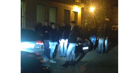 Полицаите към пловдивчани Извинявайте за неудобствата снимки