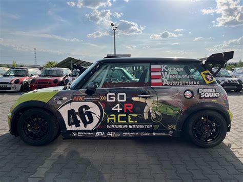 Mini Cooper S R53 205 Hp Race Car Track Day Ecumaster Entry