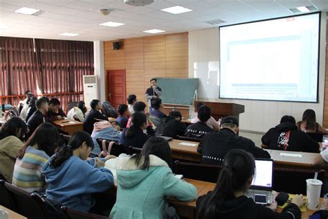 “大数据分析之人类社会中多次流行行为建模与分析”讲座 “大数据分析之人类社会中多次流行行为建模与分析”讲座