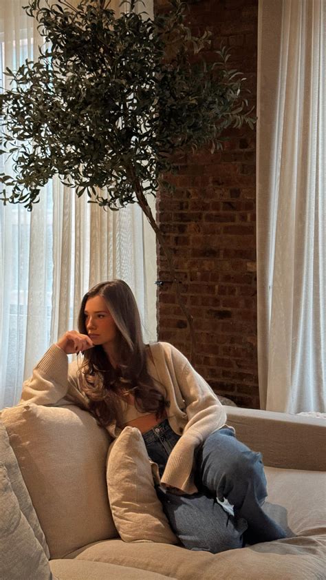 𝒟𝒶𝓃𝒾𝑒𝓁𝓁𝑒 𝐵𝑒𝓇𝓃𝓈𝓉𝑒𝒾𝓃 Trust The Process 🧘 Instagram