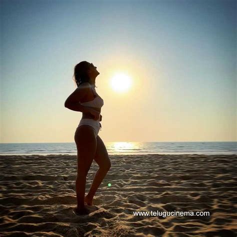 Ileana Shares New Bikini Pictures Telugu Cinema