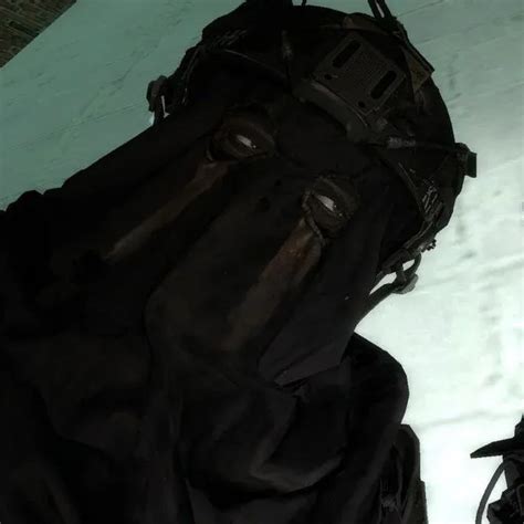 Character Older Brother Ghost And König