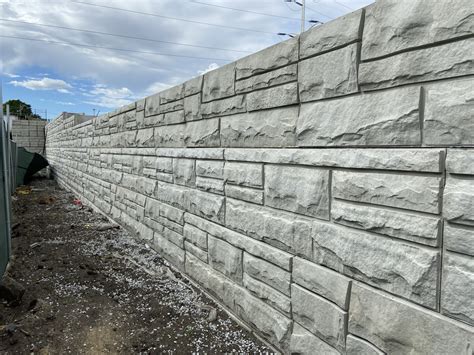 Retaining Wall Utility Concrete