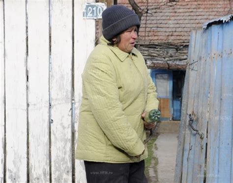 Un Vasluian și A Violat Anal Fiica Fiul Lui Sex Cu Măgărița