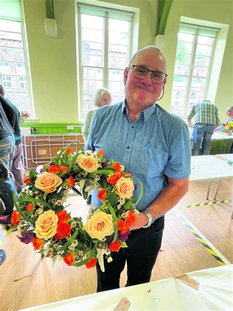 Delightful Displays At Delph As Show Returns Saddleworth Independent
