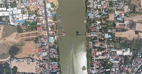 គម្រោងសាងសង់ស្ពានឆ្លងកាត់ទន្លេបាសាក់ ចាក់អង្រែក្រោម ព្រែកប្រា សម្រេចបានប្រមាណ ៣៣ ៥០