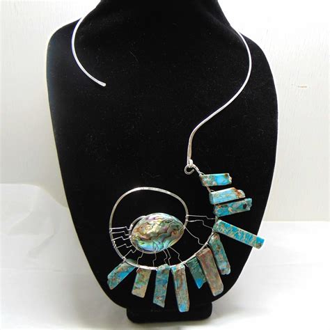 Black And Red Vampire Fang Necklace My Community Made