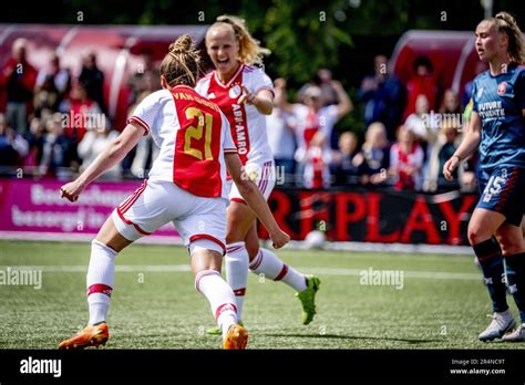 Amsterdam Rosa Van Gool Scores 2 2 During The Final Of The Eredivisie