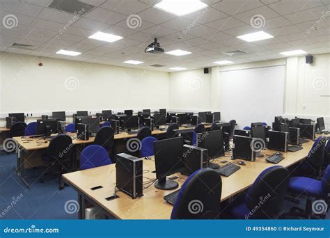 194 Lab Setting Computer Stock Photos Free Royalty Free Stock Photos From Dreamstime