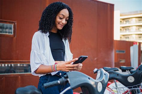 How To Use QR Codes For Tourism To Unlock Travel Experiences