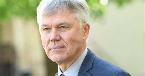 Audrius Valotka Lietuviški ąžuolai Rusų „dubai Ir „kaščiunstva