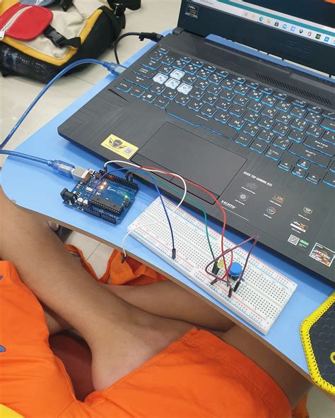 ตัวอย่าง Workshop ทำโมเดลบ้านพื้นฐานโยธา และ เขียนโปรแกรม Arduino สาขา