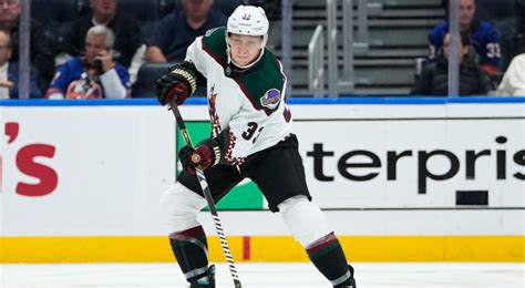 Oilers Sign Dermott To One Year Deal Place Kane On Ltir