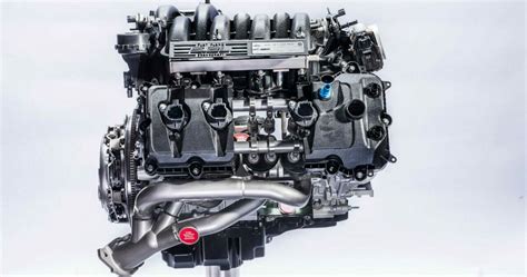 Inside The Ford 5 0l Coyote Engine Lesser Known Facts And Power Specs