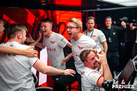Csgo Heroic Vence A Blast Sobre A Faze Fragster Br