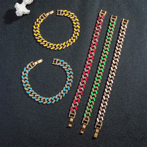 새로운 럭셔리 더블 행 트위스트 Lced 여성을위한 쿠바 링크 체인 팔찌 남성 패션 힙합 블라인드 라인 석 팔찌 쥬얼리체인 And 링크 팔찌 Aliexpress