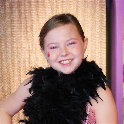 Pin By Amber Marie Miller On Jaycee Ds Modeling Model