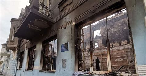 На схід та південь від Бахмута триває війна на зустрічних курсах