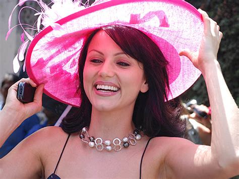 Yana Gupta Hot Wallpapers Pack 1 All Entry Wallpapers