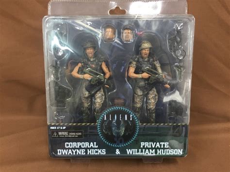 22 6006 V 品 Aliens Ages17＆up Corporal Dwayne Hicks Private William