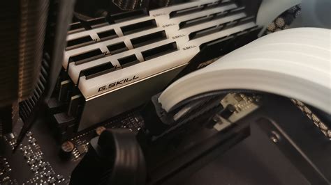 Pc Mobile And Server Memory Prices Climbing As Ddr4 Enters End Of Life