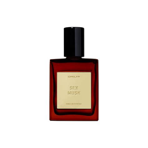 11 Perfumes That Make A Good First Impression On Your Next Date