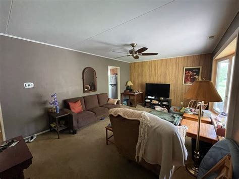 1216 W Columbia Avenue Champaign Il 61821 Mls 11779768