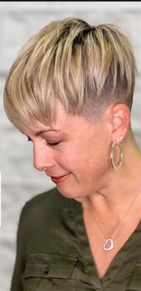 Pin By Paul On Ladies Buzzed Pixie Short Hair Styles Hair Cuts