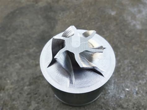 5 Axis CNC Milling Machine Versatile Precision Cutting