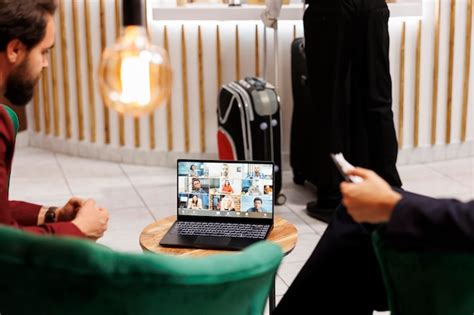 Free Photo Entrepreneurs Use Videoconference Call
