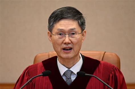 선고시작 22분만에 “파면”…숨죽이던 법정에 환호성[윤석열 파면] 아시아경제