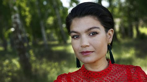 Alexandra Rejsmar En Halvhj Rtad Avsugning R Ingenting Att Jaga