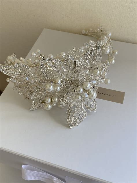 Isabella Luxurious Head Band Specialts Ie