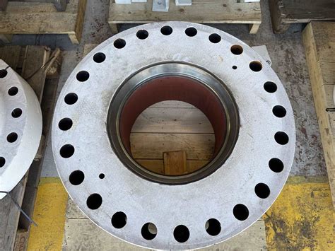 Crossover Flange Rigfinder