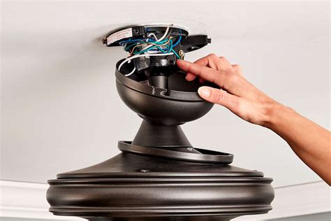 How To Fix A Wobbly Ceiling Fan