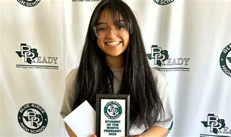 High School Valedictorian Stripped Of Title Over Gpa Miscalculation