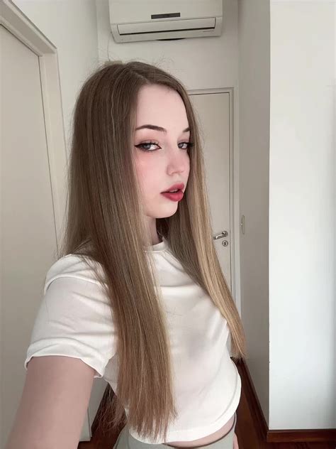 Vidéos De Jenny Kitty🙄 Jennykittyy1 Au Sujet De Jenni Kitty Tiktok