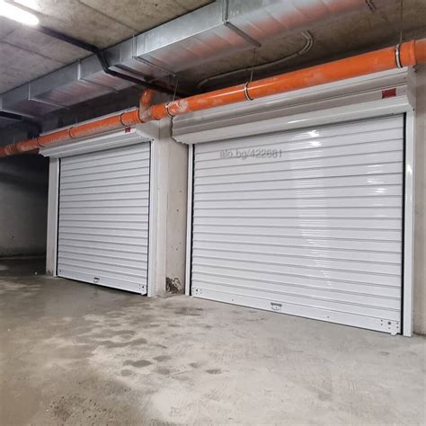 Ролетни гаражни врати и охранителни ролетки Врати дограма щори тенти Бургас Перфект