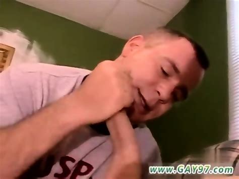 Amateur Male Strippers Nude Dick Gay First Time Servicing A Hung