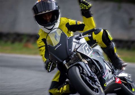 Shreyas Hareesh Accident Video Death And Obituary F5 Fashion