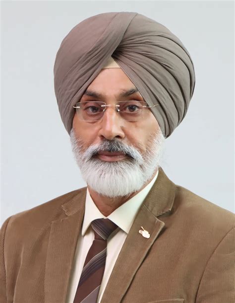 Leadership And Governance Universal Ai University Mumbai